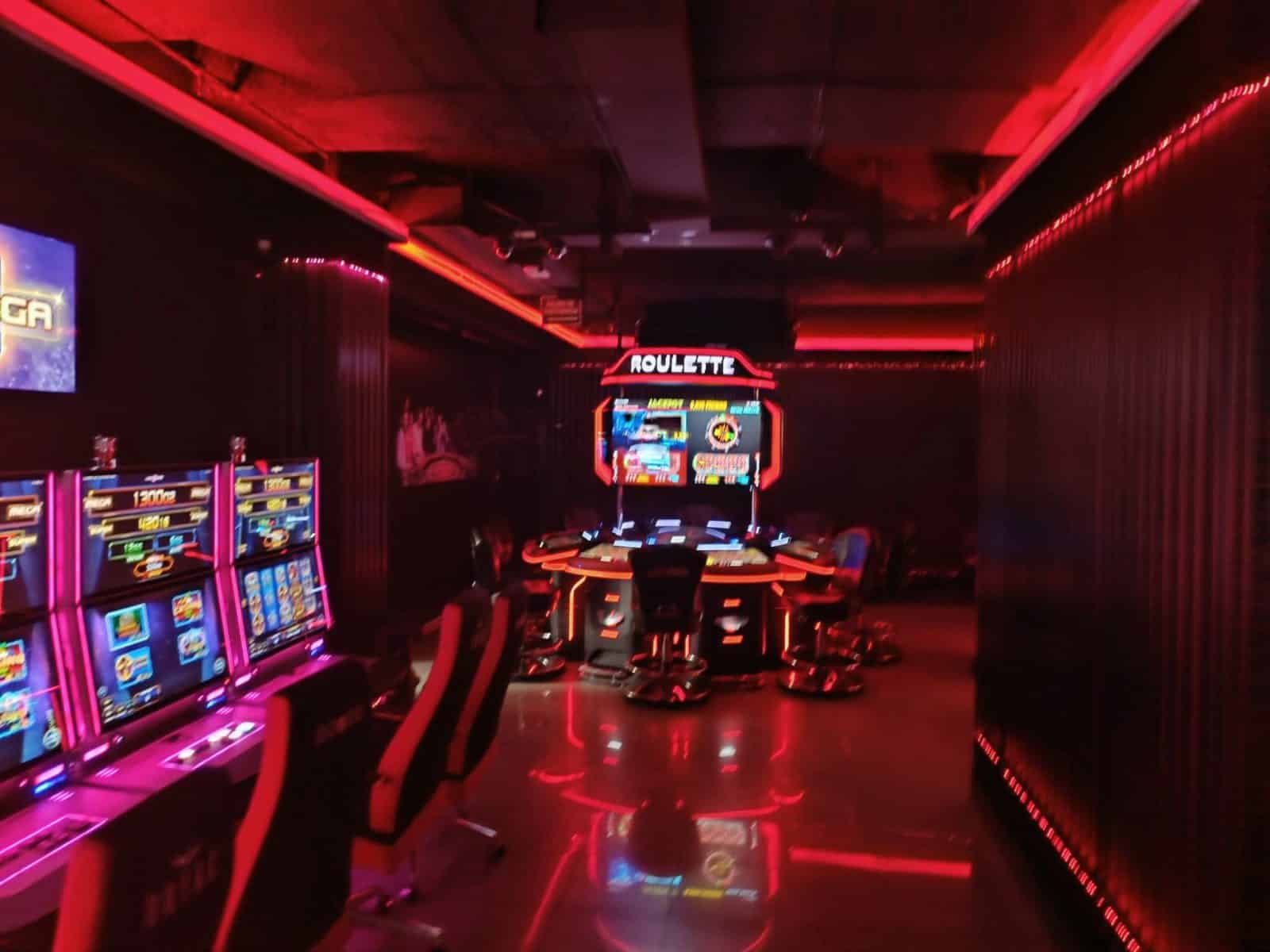 FOTOS: Infinity Gaming sigue con las instalaciones de la Zuum Grand ...