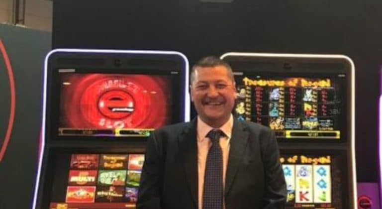 Emotivo recuerdo de Tiki Taka Games a Santiago Vadillo Terán - Sector ...